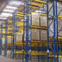 China Selective Pallet Racking System 4000 kg Per Level With Galvanized Wire Mesh Decking Powder Coated for sale