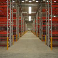 China Selective Pallet Racking System 4000 kg Per Level With Galvanized Wire Mesh Decking Powder Coated for sale