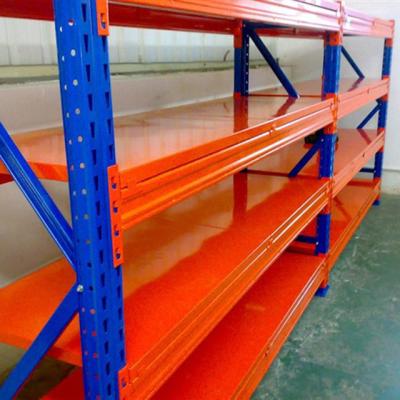 China Medium Duty Warehouse Shelving 200-600kg Capacity 3/4/5 Layer Steel Storage Racking Customizable Sizes for sale