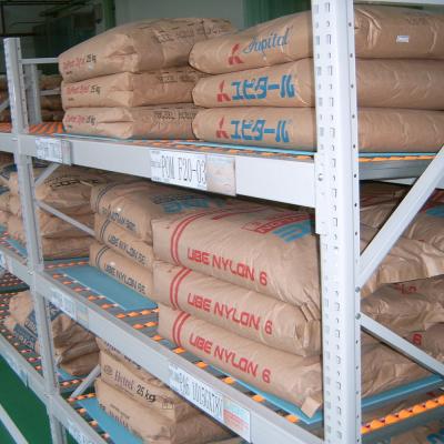 China Peterack Steel Flow-Through Storage Rack 2-6 Layers for Auto Parts & Hardware with FIFO System for sale