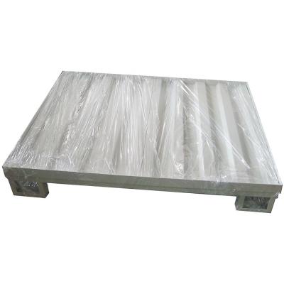 China Heavy Duty Steel Pallet 500-2000kg Load Capacity Galvanized Warehouse Storage Racking for sale