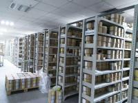 China Q235 Steel Warehouse Shelving 200-300kg Capacity Medium Duty Storage Racks Customizable Sizes for sale