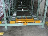 China Peterack Heavy-Duty Push Back Racking System - 4ft Depth Capacity, 5-Layer Steel Warehouse Storage for sale