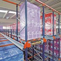 China Radio Shuttle Rack Anti Collision Safety Pallet Racking System Guard Rails End Barriers Forklift Protection for sale