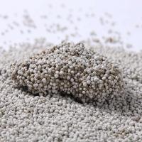 China Small Particle Bentonite Cat Litter with Super Absorbency and Fast Clumping - Dust-Free Ball Type Granules for Easy Cleanup for sale