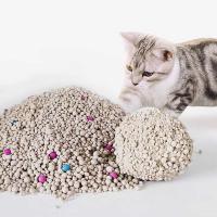 China Fast Clumping Bentonite Cat Litter Highly Absorbent Strong Deodorizing ECO Friendly Pet Products for sale