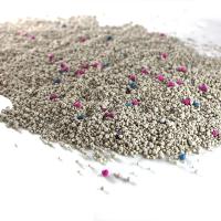 China Absorption Bentonite Cat Litter Fast Clumping Dust Multi Cat Households Cat Litter for sale