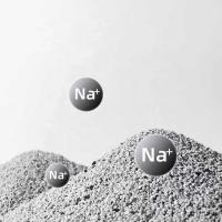 China Grey Crushed Ore Cat Litter - 100% Dust Free, Fast Clumping, Sustainable Pet Litter with Advanced Odor Control for sale