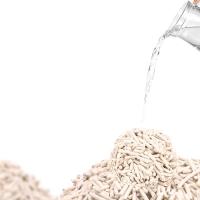 China Bulk Tofu Cat Litter 1.5mm-3mm Diameter with Fast Water Absorption and Strong Odor Control for Catteries for sale