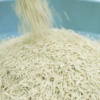 China OEM/ODM Natural Plant Tofu Cat Litter 1.5mm-3mm Diameter Dust Free Fast Absorbing Bulk Supplier for sale