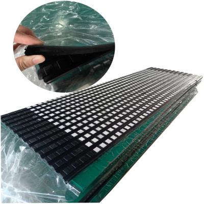 China Conveyor Rubber Ceramic Pulley Lagging with 95% Alumina Tiles and 13 kN/m CN Bonding Strength for Industrial Applications for sale