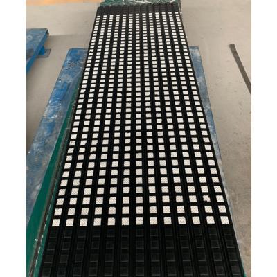 China Conveyor Head Drum Pulley Ceramic Rubber Lining Coating Sheet 12-25mm Thickness 500mm Width for Enhanced Belt Traction for sale