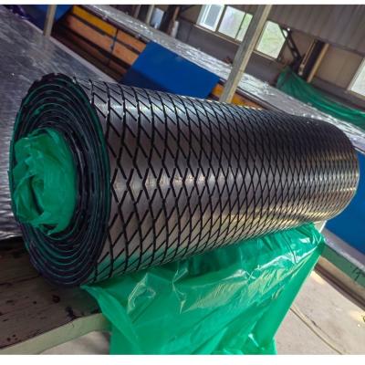 China Vulcanized Conveyor Drum Pulley Lagging Diamond Rubber Roller 20 MPa Tensile Strength 63 Shore A Hardness for sale