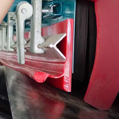 China Polyurethane Dual Sealing Skirting 16mm Thickness 150-190mm Width for Conveyor Belt Systems for sale