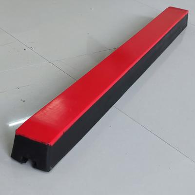 China Replacement Conveyor Impact Bars 1220mm 1400mm for Belt Protection with UHMWPE Cap and Rubber Cushioning for sale