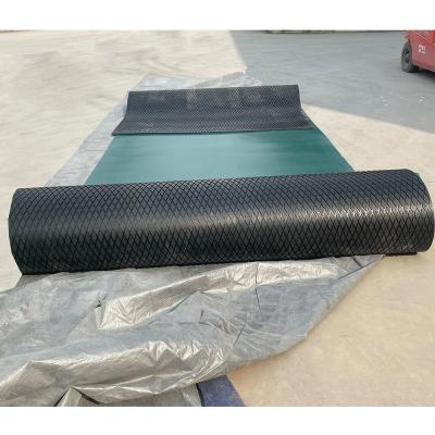 China Conveyor Drum Diamond Groove Rubber Lagging Sheet 8-30mm Thickness 2000mm Width for Pulley Protection for sale