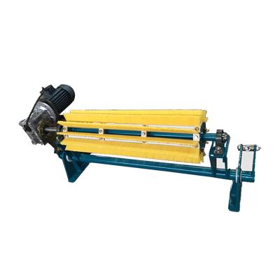 China 1400mm Rotary Conveyor Belt Cleaner with Nylon Brush for Mining and Industrial Material Handling for sale