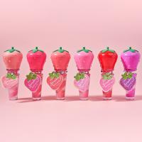 China Shimmer Effect Essence Lip Gloss With Strawberry Fruity Fragrance for sale