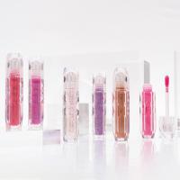 China Delicate 2.5ml Essence Lip Gloss Dazzle Color With Fruity Fragrance for sale