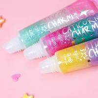 China Custom Colors Shimmering Essence Lip Gloss for Kids Layered Lip Gloss with Keychain for sale