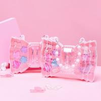 China Travel-friendly Children's Makeup Kit Suitable For All Skin Types Features for sale