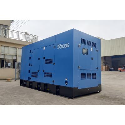 China Quiet Doosan 650kW Silent Diesel Generator Sets Sound Proof 813kva Diesel Portable Generator Diesel Engine 813KVA  Generators for sale