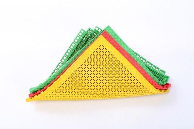 China Soft Europe Standard Interlocking Playground Mats , Modular Flooring For Backyard for sale