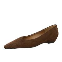 China 3683-15 All-Match Daily Simple And Comfortable Suede Pointed Shallow Mouth Low Heel Wedge Hee for sale