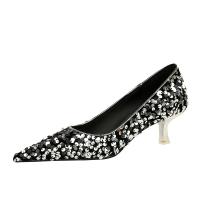 China 237-21 Korean New Style Fashion Temperament Banquet Shining Sequins Women'S Mid-Heel Shallow Mouth Pointed Toe Sparkling Single Shoes for sale