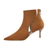 China Fashionable Ankle High Heel Boots with 2.3 Inches Heel Height and Rubber Sole for sale