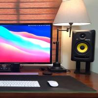 China Upgrade Your Audio with Customized Packing Bookshelf Studio Speaker Stand Pair for sale
