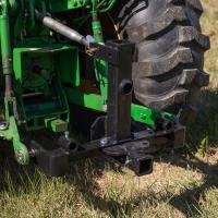 China Trailer Hitch Receiver for Transformer Tractor Designed for 5/8 Inch Diameter Hitches for sale
