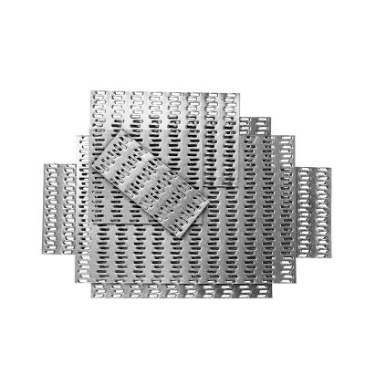 China Customized Size Roof Trusses Nail Plate with Galvanized Sheet Timber Truss Press for sale