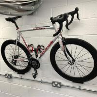 China Power Coating Bicycle Holder Wall Pedal Suspension for Standard and Nonstandard Bikes for sale