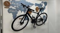 China Wall Mounted Indoors and Outdoors Bike Storage Brackets with Single-side Structure for sale