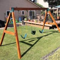 China 305x92mm Green Coating Metal Steel Swing Set Brackets with Heavy Duty A-Frame Design for sale