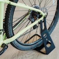 China Customized Logo Non-Slip Bicycle Portable Repair Stand for Road Bicycle Mountain Bike for sale