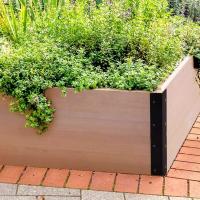 China Raised Garden Bed Corner Brackets 17.25 inch Set of 4 Matte Black Finish Rustproof Steel for sale