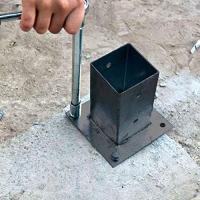 China Customized Black Ground Screw Post Anchor ODM OEM Surealong ISO Standard 1/2mm Thickness for sale