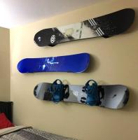 China Functional Design Surf Board Racks for Wall Display Mount Storage for sale