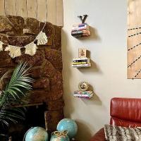 China Multipurpose Wall Ledge Shelves Ideal for Home Office and Classroom Organization for sale
