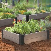 China 4 Pcs Surealong Raised Garden Bed Corner Brackets 2.27kg 4.5 x 1.63 x 11.75 inch for sale