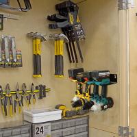 China Wall Mount Drill Holder for White Power Tools Customized Instruction for Quick Access for sale