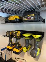 China Home wall mounted metal material drilling power tool storage rack for sale
