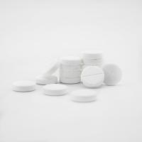 China C3Cl3N3O3 Trichloroisocyanuric Acid TCCA Above Ground Chlorine Tablets for sale