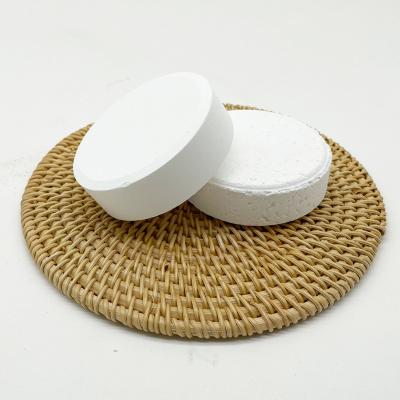 China Purity 90 SDIC Tablet Disinfectant Used In Swimming Pool for sale