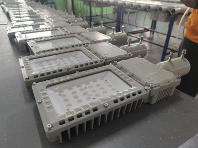 China Explosion Proof LED Street Light 50-200W 120 Degree Beam Angle for Zone 1 2 21 22 Hazardous Areas for sale