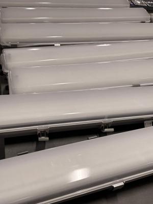 China Explosion Proof LED Linear Light 9-54W IP66 100lm/W Hazardous Location Fixture for sale