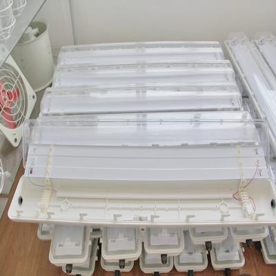 China Flameproof Explosion Proof Linear Fluorescent Light 100lm/W IP66 50000Hrs Hazardous Area for sale