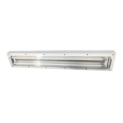 China 4-Foot Linear Explosion Proof LED Light Fixture IP66 Waterproof 18W-54W Options 50,000H Lifespan for sale
